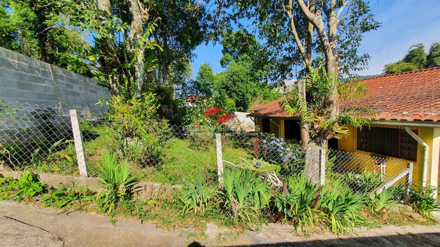 CHÁCARA - BAIRRO ARPUI - PIRACAIA