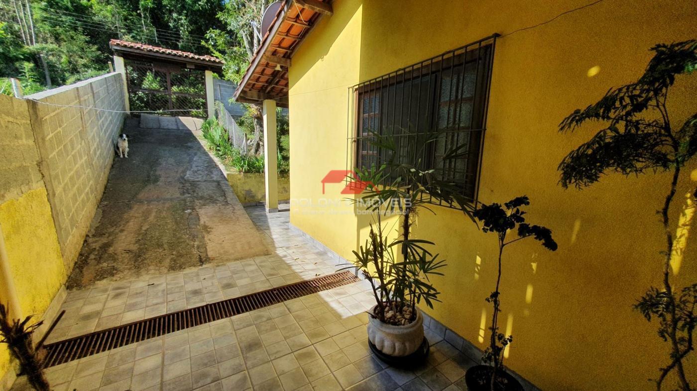CHÁCARA - BAIRRO ARPUI - PIRACAIA