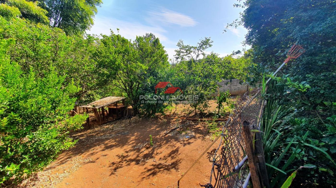 CHÁCARA - BAIRRO ARPUI - PIRACAIA